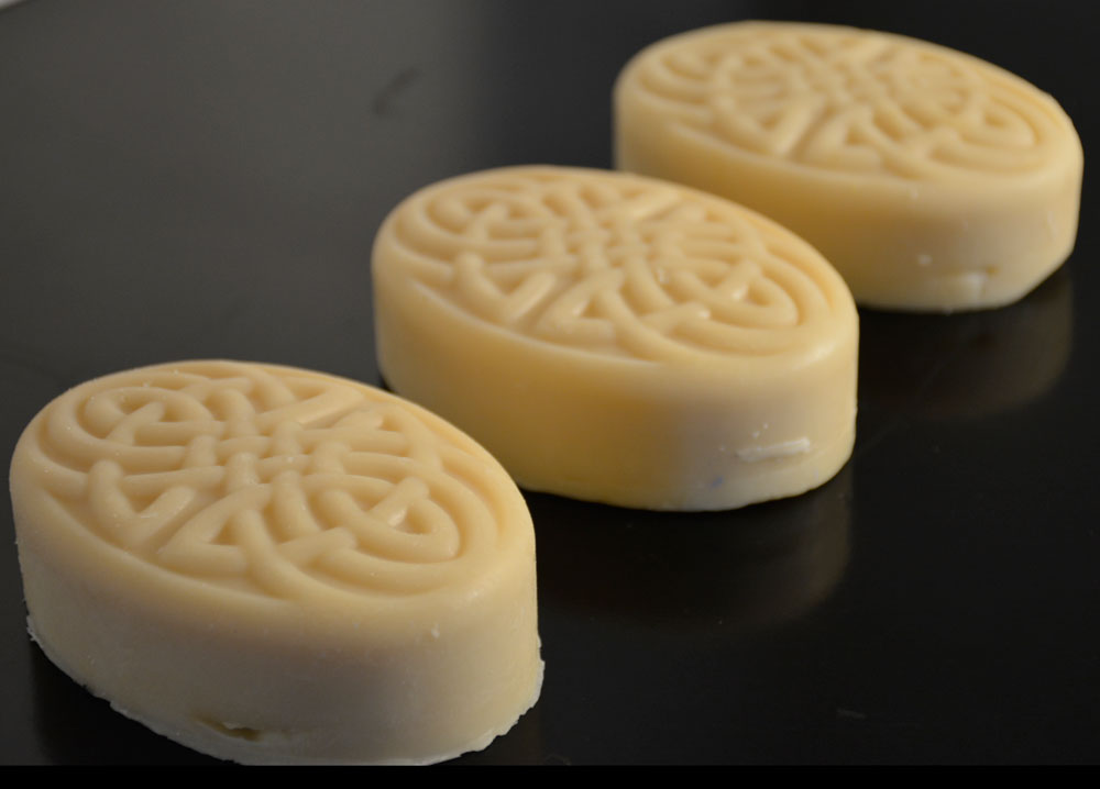 Little Avalon's Soapistry – delight your body, delight your senses today